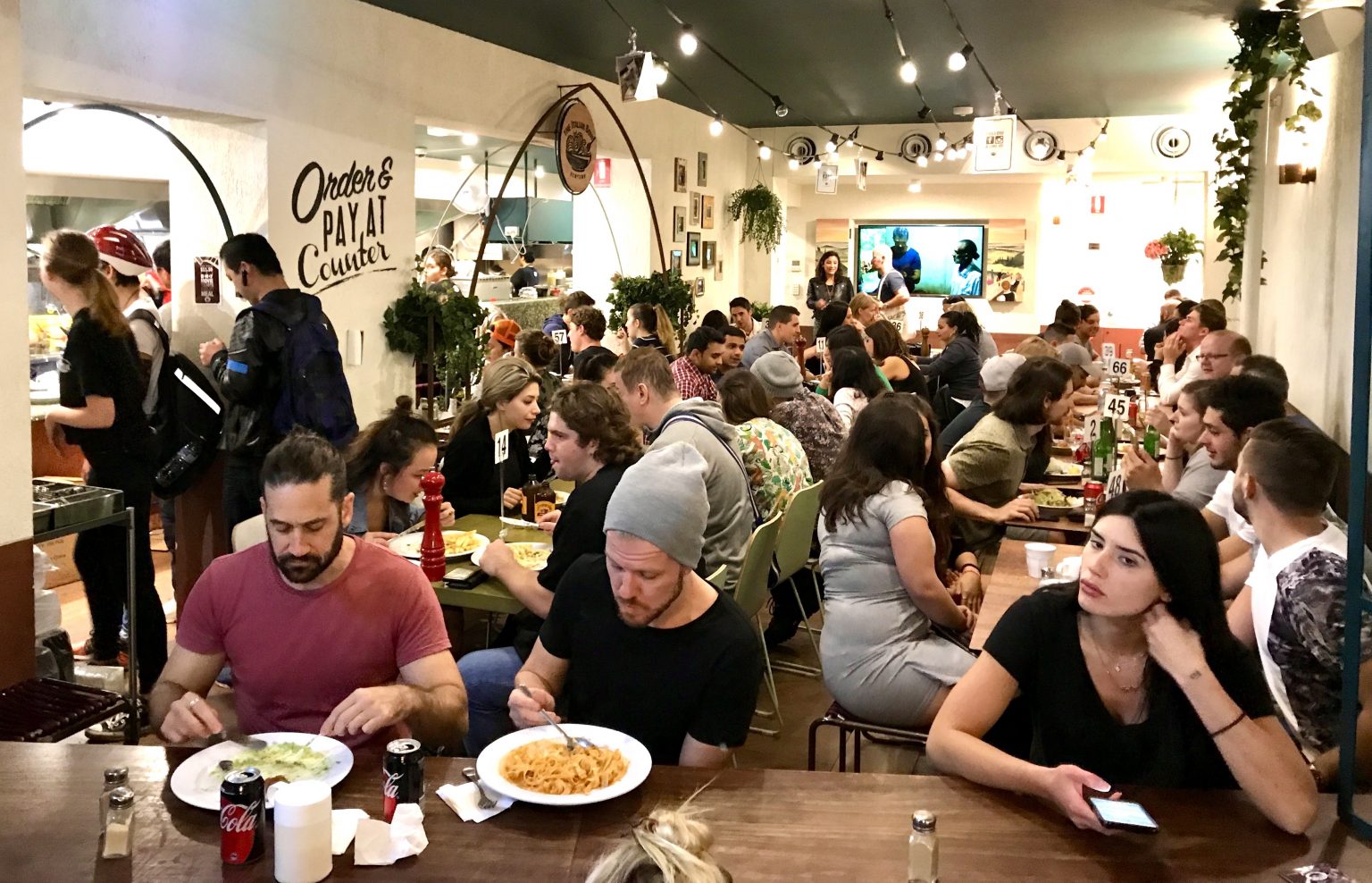 How to Set Clear Restaurant Standards to Avoid Mistakes & Frustration